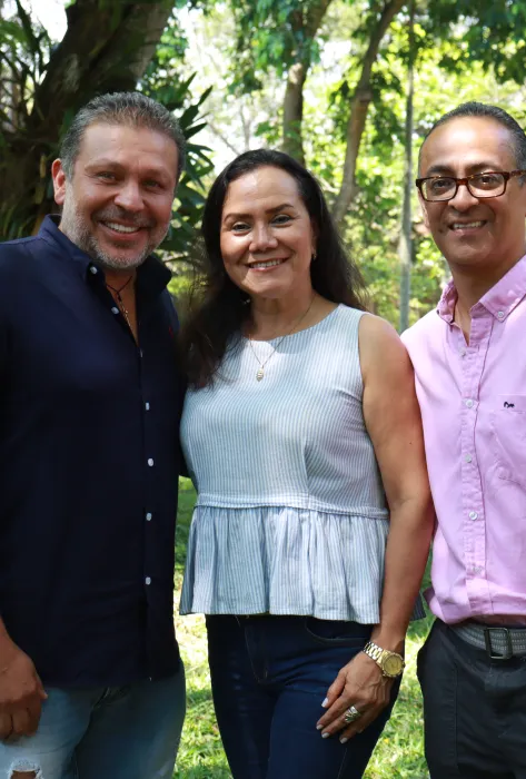 La maestra Vanessa Quintero y su exposición ‘Huella Negra’ | Pontificia ...